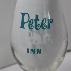 Dining | Peter Pan Inn Hurricane Glass | Poshmark